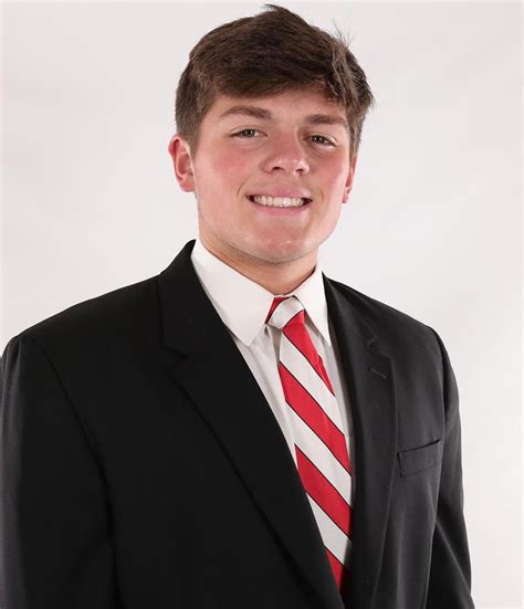 Illinois Football Receives Commitment From Nc State Transfer Alex Mclaughlin