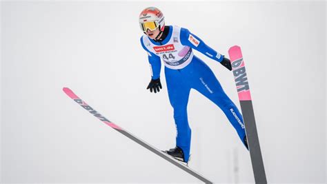O której skoki narciarskie dzisiaj na żywo Konkurs PŚ w Lake Placid w niedzielę 9 lutego 2025