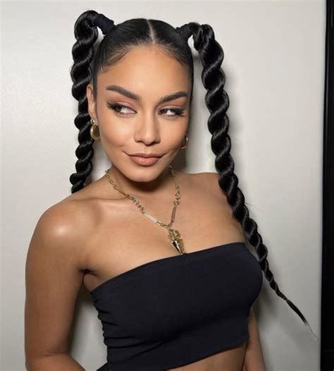 Mommy Vanessa Hudgens Gives Us This Look As She Catches Us Frotting 🥵