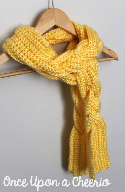 Rapunzels Braid Scarf