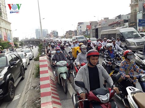 Hà Nội Phố Minh Khai Bùng Phát ùn Tắc Do Rào đường Thi Công