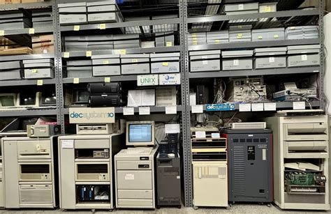 The Interim Computer Museum Puts 28 Classic Computer Systems On The