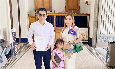 Bảo Duy Nhập Quốc Tịch Australia Sau Một Thời Gian Sống Cùng Vợ Ba