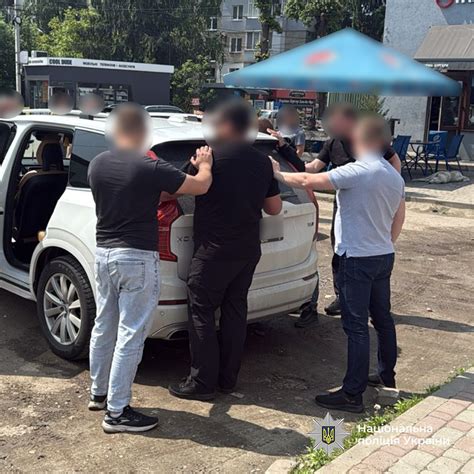 5 тисяч доларів за СЗЧ у Львові затримали родича військовослужбовця ФОТО ПІК ПІК