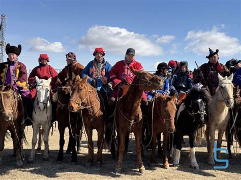 Нийслэлийн аварга шалгаруулах “Монгол адуучин” тэмцээн Хүй 7 худагт болж байна