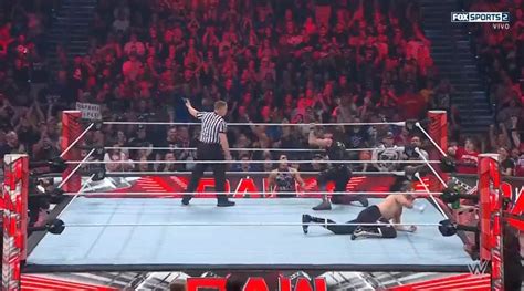 Raw Dominik Mysterio Venció A Sami Zayn Y Retuvo El Campeonato