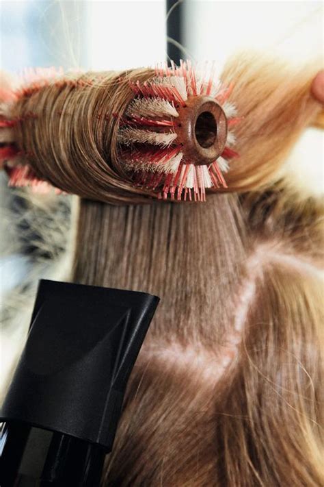 4 Step Blow Out How To Blow Out Your Hair