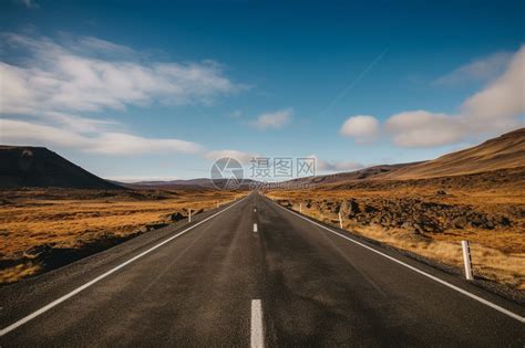 北欧冰岛的交通公路高清图片下载 正版图片600394898 摄图网