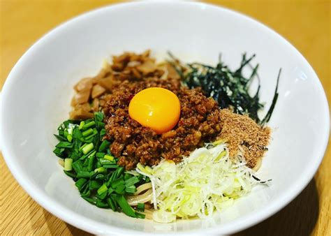 北摂の箕面市牧落に台湾まぜそばとラーメンのお店「隼商店」がオープン！当初は麺類500円で提供です。 関西ナビ｜グルメ・旅行・イベントの地域