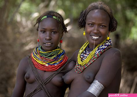 Huge Naked African Tribal Girls Porn69