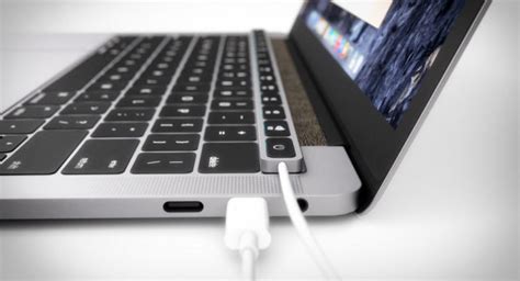 Macbook Pro Might Not Come With Regular Usb Ports Anymore Type C Configuration Expected Then