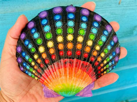 Dotting Art Handpainted Scallop Shell Painted Dot Art Shell Dot Art