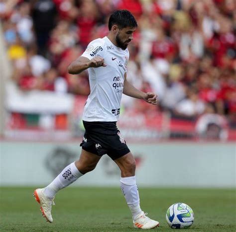 Corinthians leva gol no fim e perde para o Flamengo no Maracanã Jornal de Itatiba