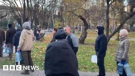 Ukraine War Kyiv Locals Seen Queuing For Water