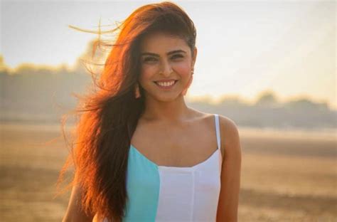 Bigg Boss 13 Ex Contestant Madhurima Tuli Wows In New Pictures