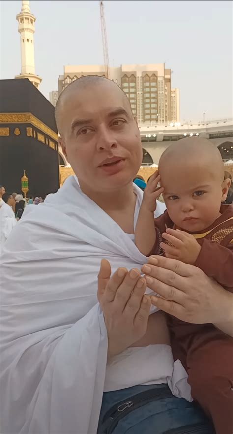 Nasir Khan Jan S Inspiring Umrah Journey Reviewit Pk
