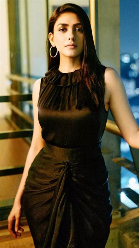10 Hot Photos Of Mrunal Thakur Flaunting Her Curvy Figure In Tight Fit
