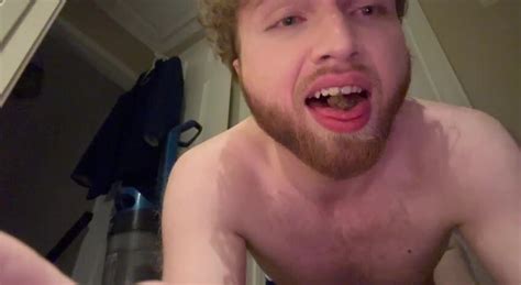 Gooner Otter Faggot Eats His Shit From The Floor 43242