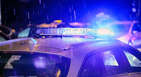 Mazowieckie Tragiczny wypadek Nie żyje dwuletni chłopczyk Policja szuka sprawcy PR PL