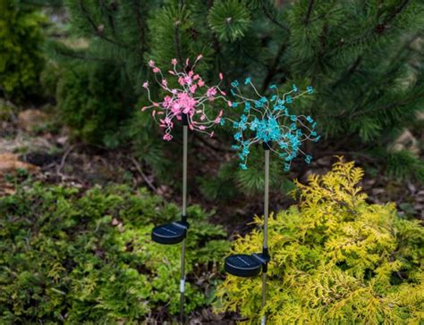 Декоративный садовый светильник Solar ПАРЯЩИЕ БАБОЧКИ голубые на солнечной батарее 90 тёплых