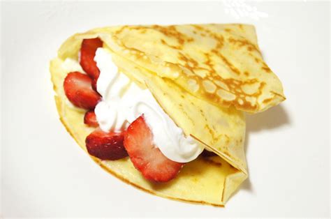 국외2 딸기 크레이프 크레페 레시피