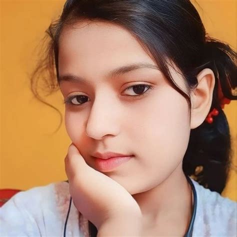 Janvi🦋 Priy Asingh1864 • Threads Say More