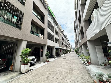 大降價~仁武邊間大地坪帝王格局四房雙車墅高雄中古屋高雄591售屋網