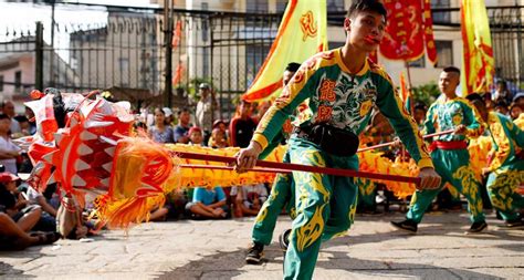 Tet Trung Thu Full Moon Festival In Vietnam With Photos
