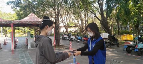 乘务学院实践育人之组织垃圾分类宣传 三亚航空旅游职业学院乘务学院