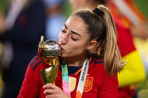 El emotivo tuit del hermano de Olga Carmona que está conquistando a toda España Sigue brillando