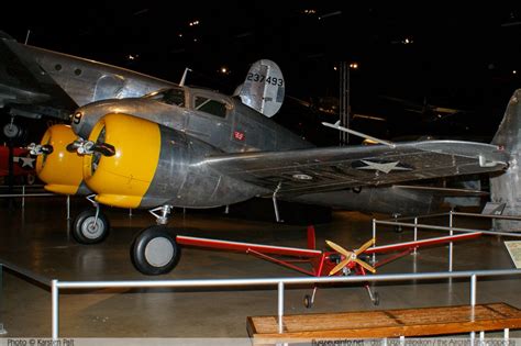 Curtiss Wright At 9 Jeep Technische Daten Beschreibung