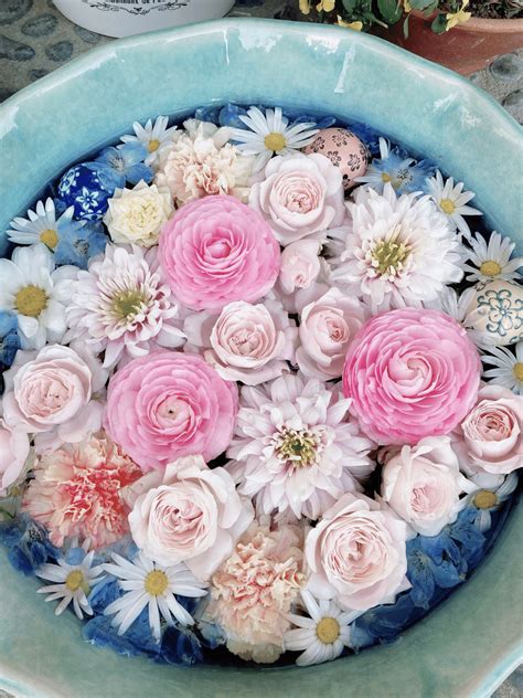 花手水とても綺麗 ｜果凛｜note