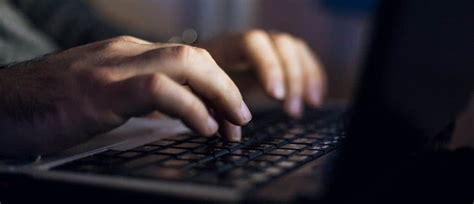 Quickly Rename Windows Files With A Keyboard Shortcut