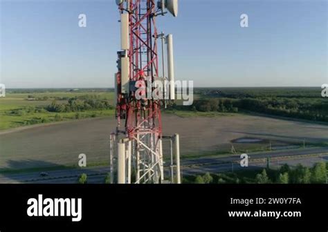 Cell Tower Worker Stock Videos And Footage Hd And 4k Video Clips Alamy