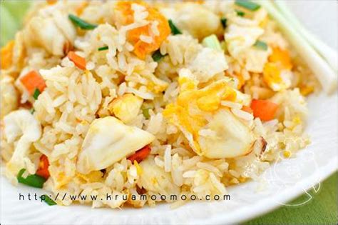ข้าวผัดปู ทำกินเองอีกกี่ครั้งก็อร่อย ครัวหมูหมู