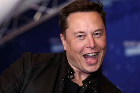 Tesla Ние сме бизнесмени а не шпиони