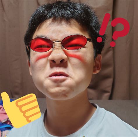 Penguinhead🎯⛺🎮🐧 On Twitter うちの長男君、生まれつき色弱で赤and緑に弱かったのですが、色覚補正メガネを買いまして