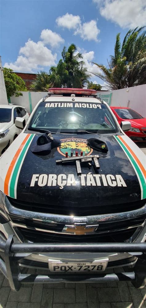 FT da PMCE apreende espingarda artesanal no bairro Pici Polícia Militar