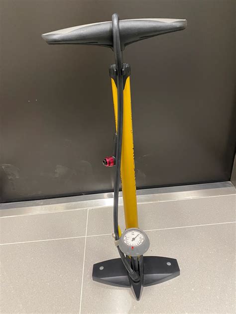 지요 자전거 펌프 당근 중고거래