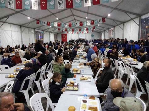Bandırmada Her Gün 2 Bin Kişiye İftar Yemeği Veriliyor
