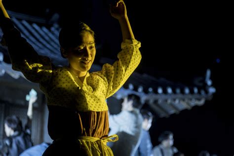 [人더컬처] 차범석 탄생 100주년 연극 ‘활화산 윤한솔 연출 “원작 그대로도 지금과 공명할 수 있기를 ” 브릿지경제