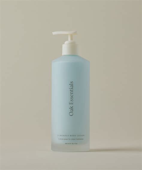 Luminous Body Lotion Oak Essentials