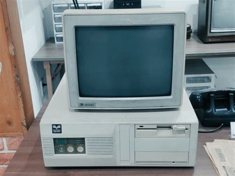 프로그래머 험난한 여정 It업계에서 일한지 30년 Si회사 Ibm 대형 프레임워크 시스템 코볼cobol하던 시절 C Java Javascript 파워빌더 Erp시스템