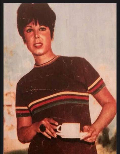 في ذكرى وفاتها رحلة كوكو شانيل الشرق رجاء الجداوي مع عالم الأزياء