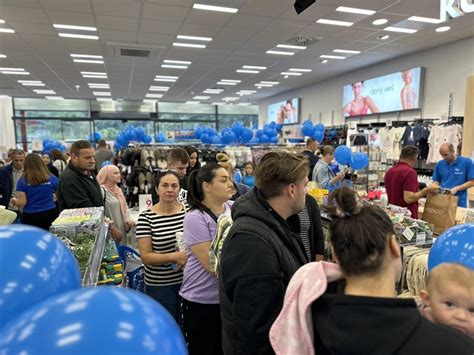 Veliki Interes Pepco Otvoren U West Gate Retail Parku U Sarajevu