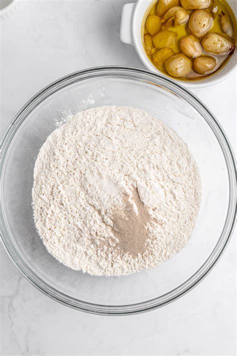 No Knead Garlic Bread The Modern Nonna