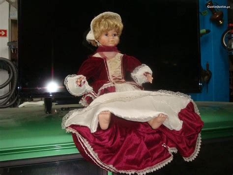 Boneca De Ceramica Antiguidades E Colecções à Venda Lisboa