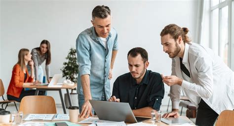 How We Flourish In A Supportive Work Environment Psychologs Magazine