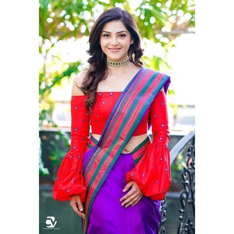 Blouse Necklines How To Choose The Right Neckline For Your Body Type