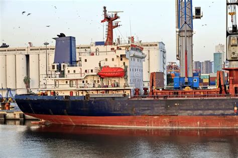 Cargo Terminal For Transshipment Of Cement Containers And Other Cargoes Loading And